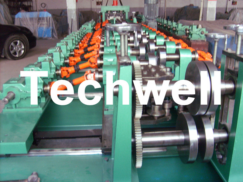 Auto Size Changeable C Z Shaped Purlin Roll Forming Machine With Gimbal ...